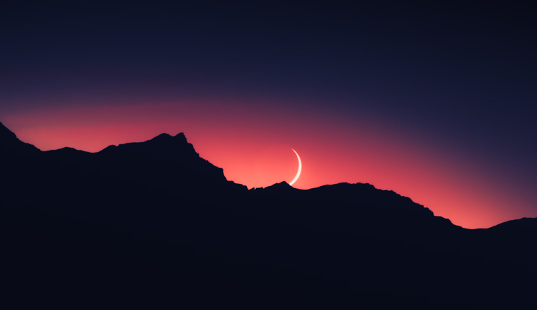 The Crucifixion Darkness and the Events Surrounding Christ's Sacrifice ...